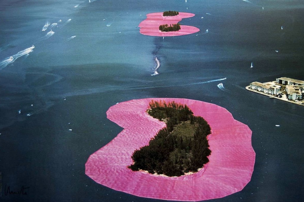 10 Famous Installation Artists Whose Work You Have to Know ...